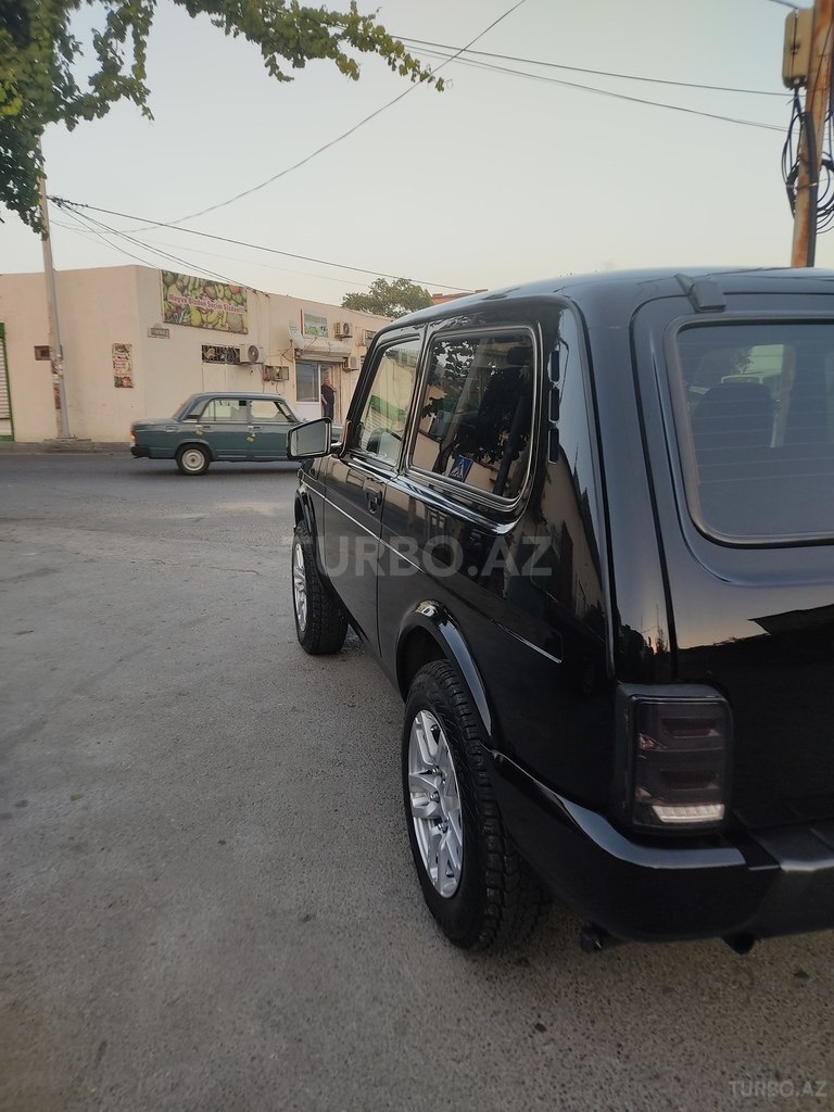 LADA (VAZ) Niva, 1.7 L, 2018 il, 106 000 km Bakı almaq - qiyməti 14 700 ...