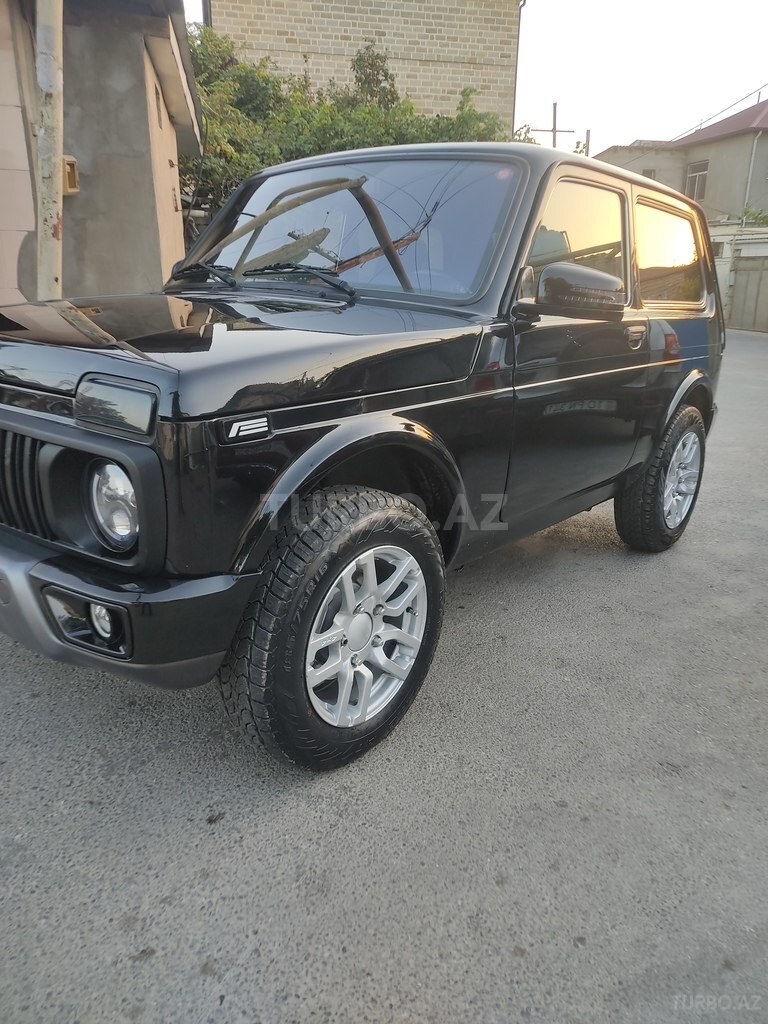 LADA (VAZ) Niva, 1.7 L, 2018 il, 106 000 km Bakı almaq - qiyməti 14 700 ...