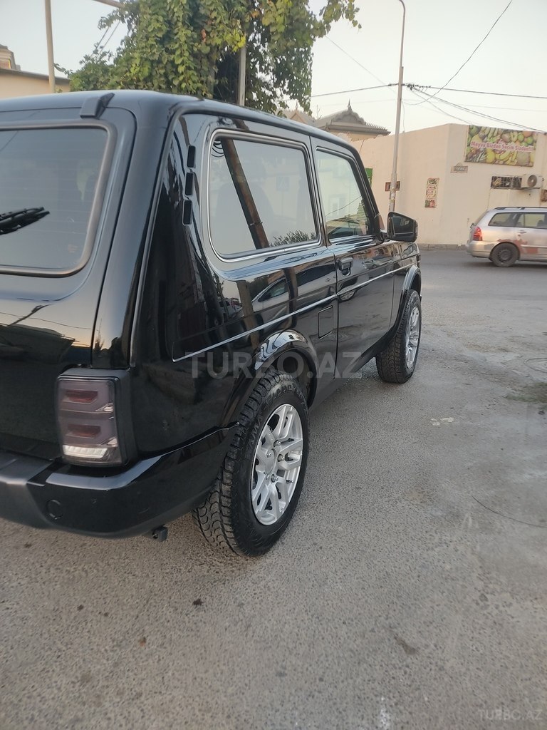 LADA (VAZ) Niva, 1.7 L, 2018 il, 106 000 km Bakı almaq - qiyməti 14 700 ...