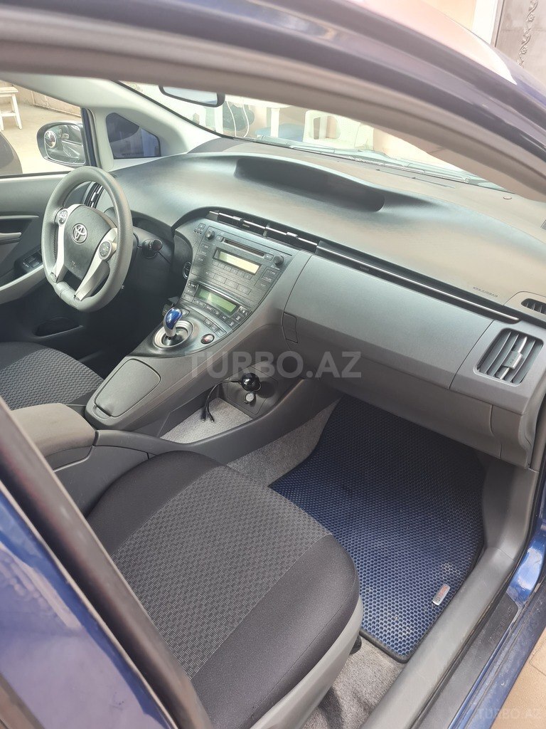 Toyota Prius, 1.8 L, 2011 il, 297 227 km Bakı almaq - qiyməti 16 000 ...