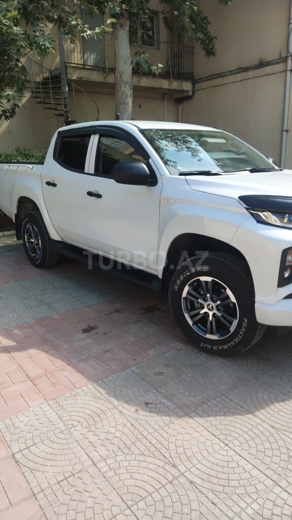 Mitsubishi L200, 2.4 L, 2022 il, 108 000 km Bakı almaq - qiyməti 45 300 ...