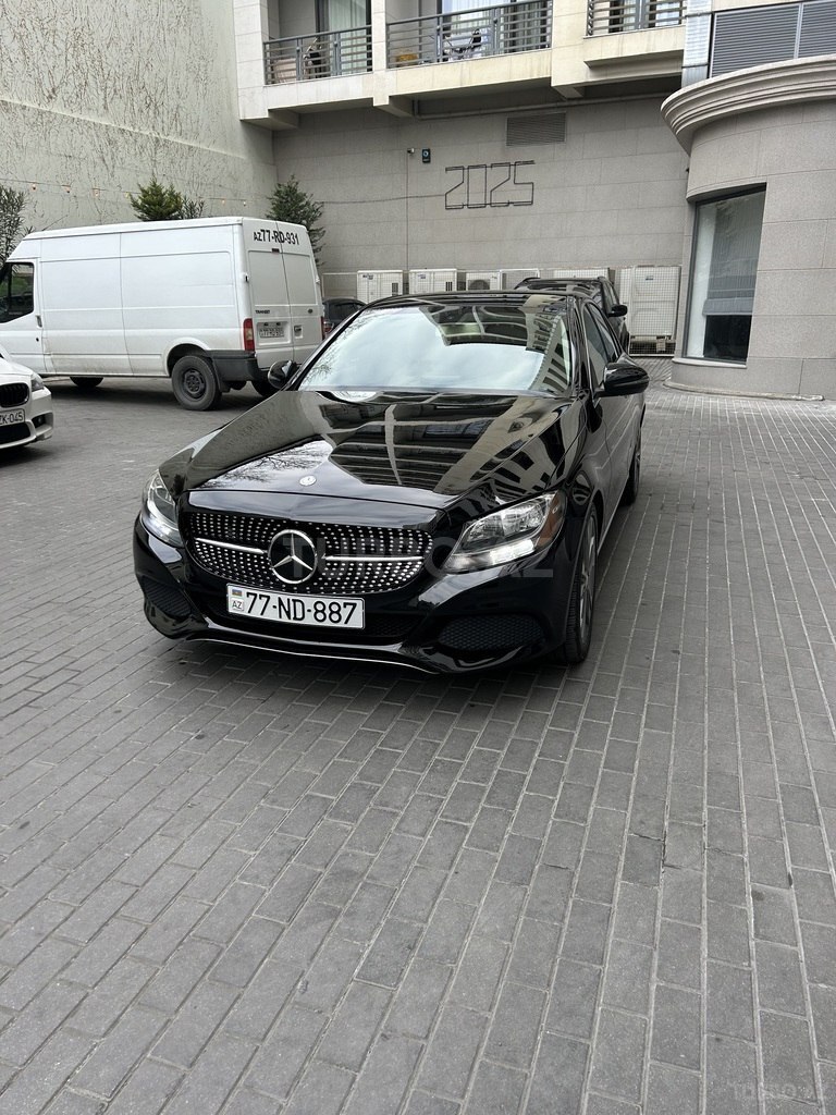 Mercedes C 300, 2.0 L, 2016 il, 169 000 km Bakı almaq - qiyməti 31 500 ...