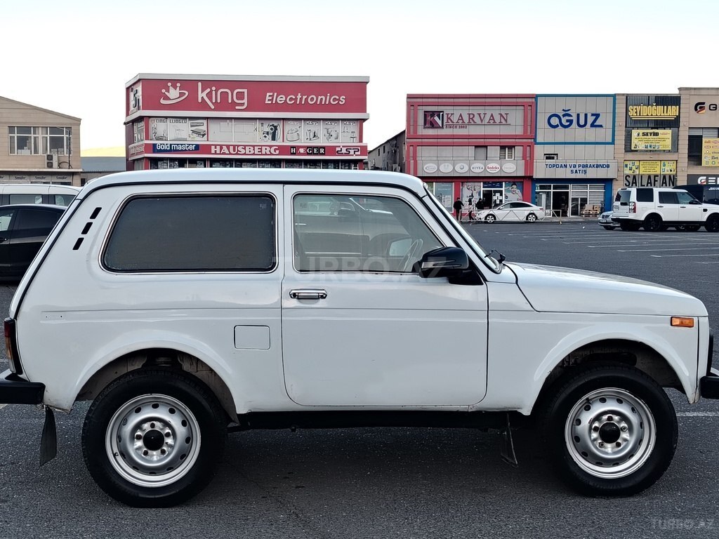 LADA (VAZ) Niva, 1.7 L, 2006 il, 300 000 km Bakı almaq - qiyməti 5 500 ...