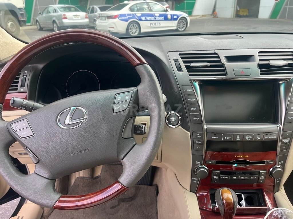 Lexus LS 460L, 4.6 L, 2006 il, 263 932 km Bakı almaq - qiyməti 13 500 ...