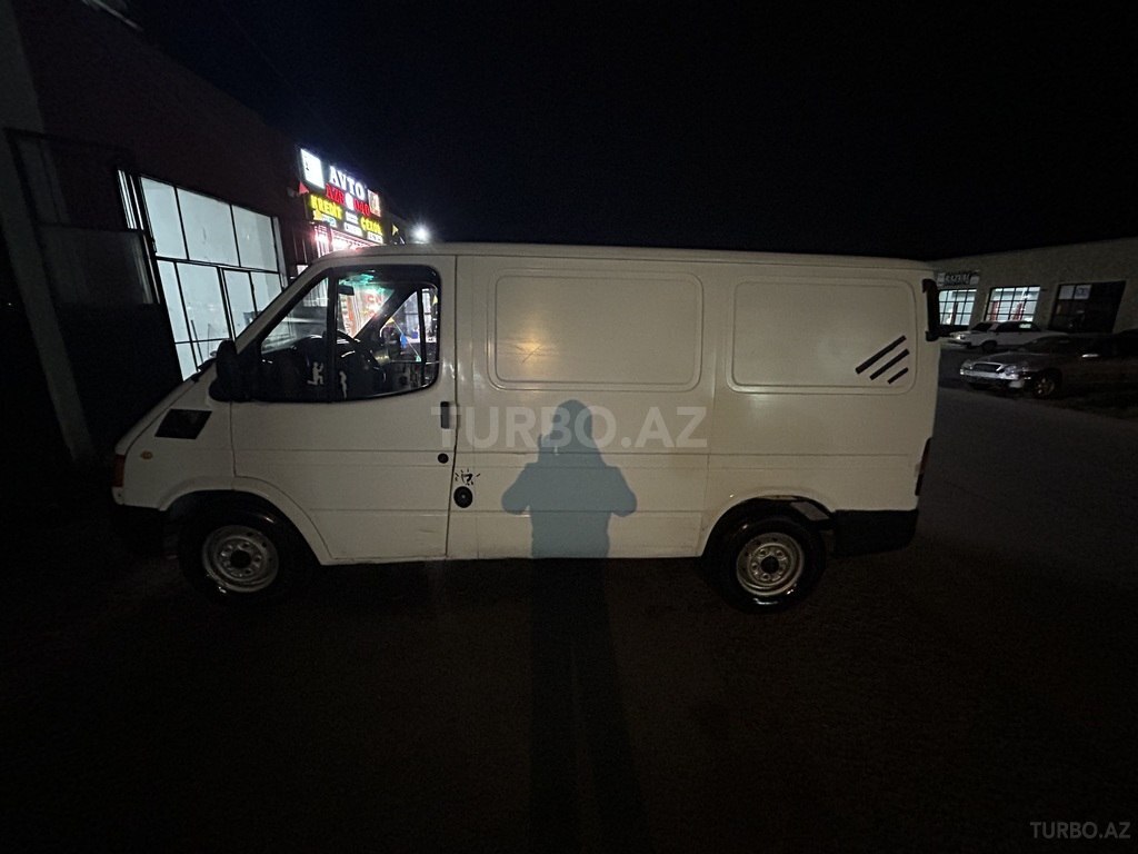 Ford Transit, 2.5 L, 2000 il, 327 145 km Quba almaq - qiyməti 11 500 ...