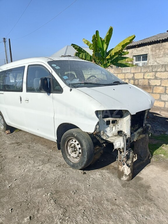 Hyundai H-1, 2.5 L, 2000 il, 340 000 km Qax almaq - qiyməti 3 600 AZN ...