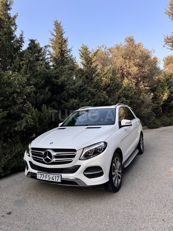 Mercedes GLE 250, 2.1 L, 2017 il, 175 000 km Bakı almaq - qiyməti 43 ...