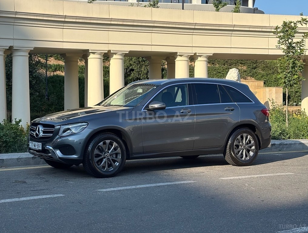 Mercedes GLC 250 4MATIC, 2.0 L, 2018 il, 25 000 km Bakı almaq - qiyməti ...