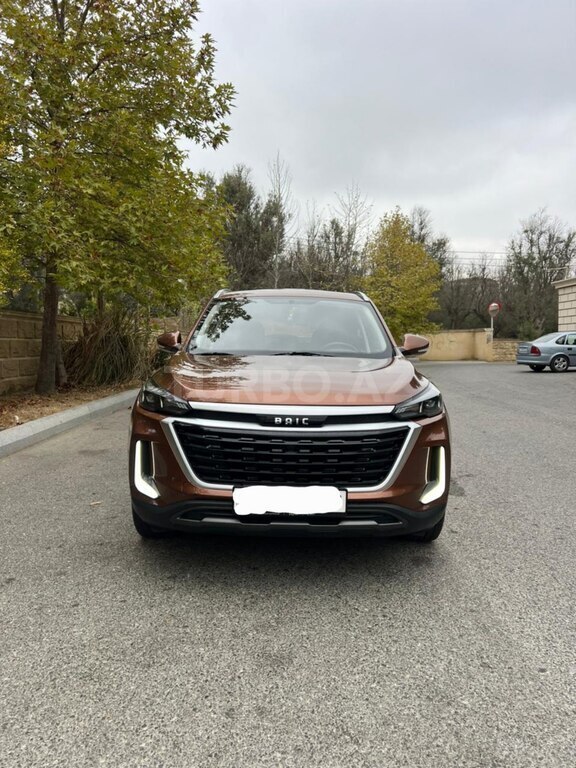 Baic X3, 1.5 L, 2023 il, 28 000 km Bakı almaq - qiyməti 21 500 AZN ...