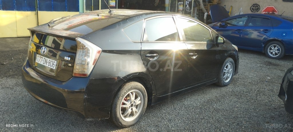 Toyota Prius, 1.8 L, 2011 il, 275 457 km Bakı almaq - qiyməti 12 600 ...