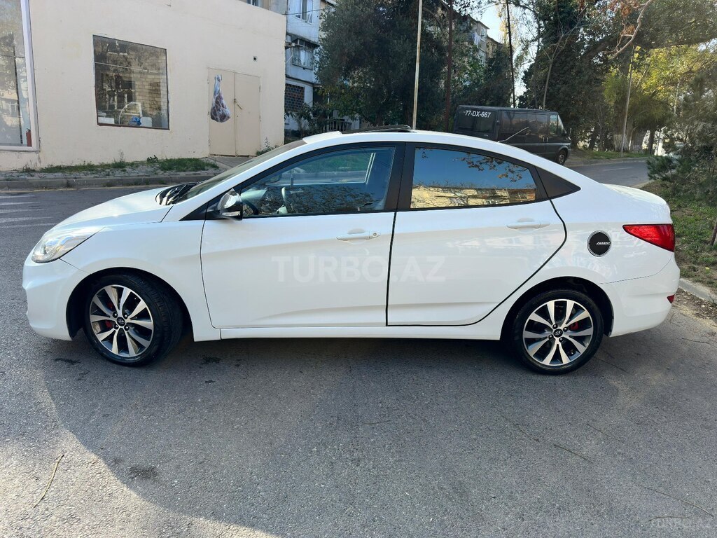 Hyundai Accent, 1.6 L, 2015 il, 167 000 km Bakı almaq - qiyməti 17 500 ...