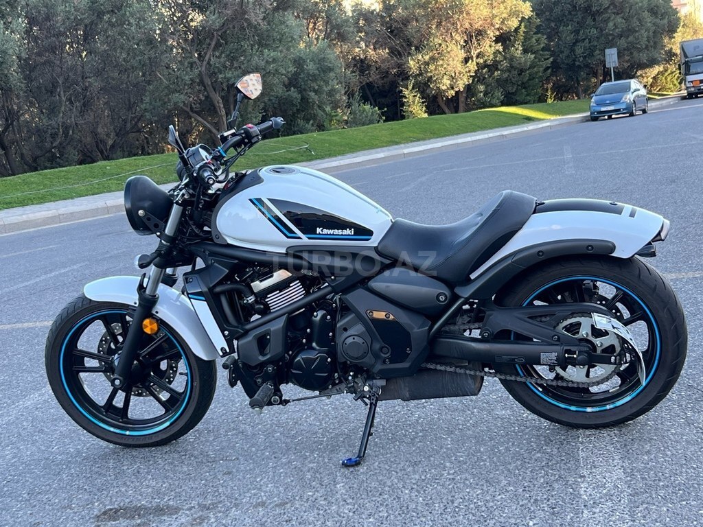 Kawasaki VN 650 Vulcan S, 700 sm 3 , 2021 il, 5 600 km Bakı almaq ...