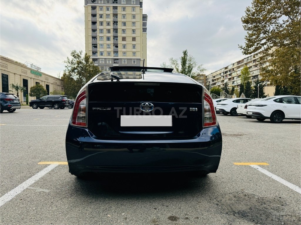 Toyota Prius, 1.8 L, 2013 il, 175 418 km Bakı almaq - qiyməti 19 900 ...