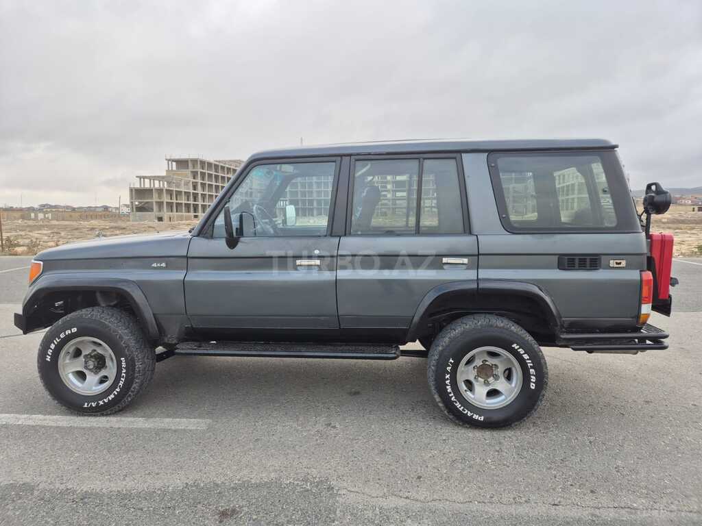 Toyota Land Cruiser, 2.4 L, 1993 il, 270 000 km Bakı almaq - qiyməti 17 ...