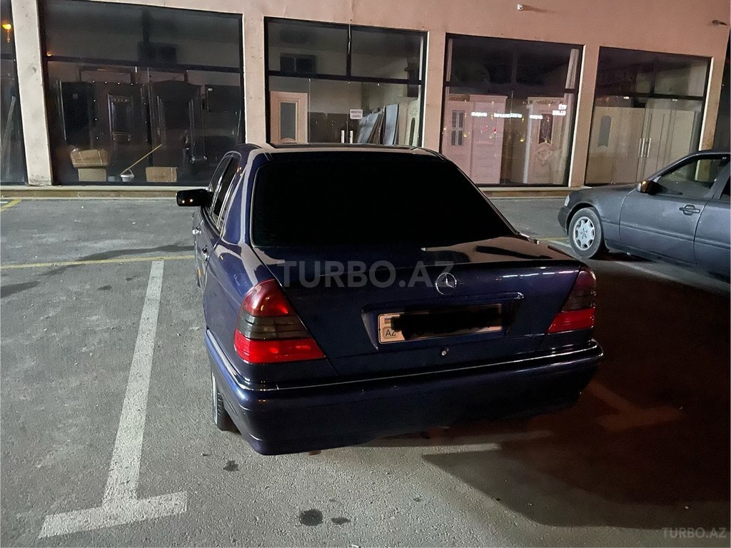 Mercedes C 180, 1.8 L, 2000 il, 361 800 km Qəbələ almaq - qiyməti 11 ...