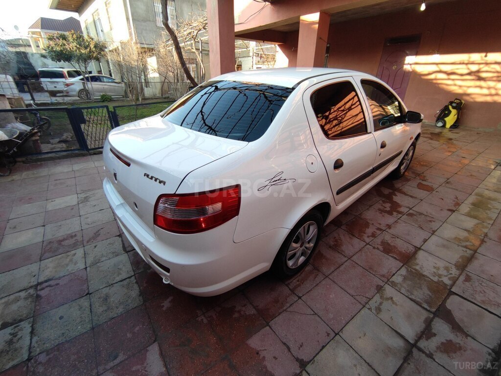 Iran Khodro Runna, 1.6 L, 2014 il, 200 000 km Bakı almaq - qiyməti 7 ...