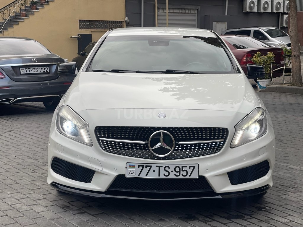 Mercedes A 180, 1.6 L, 2013 il, 191 200 km Bakı almaq - qiyməti 19 900 ...