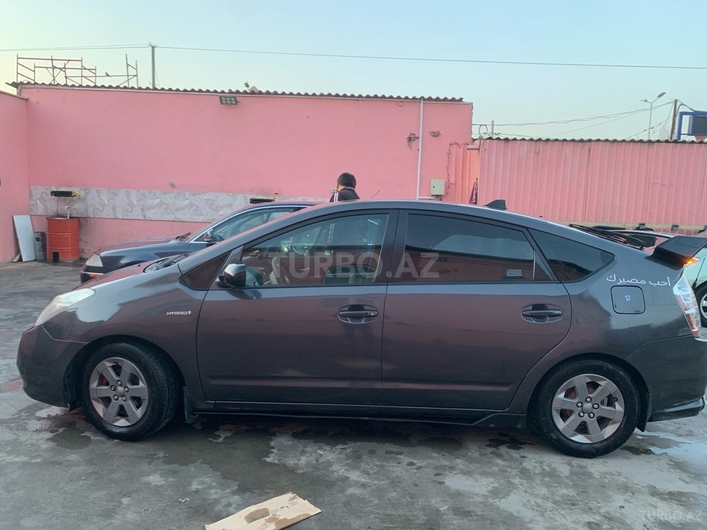 Toyota Prius, 1.5 L, 2008 il, 370 000 km Bakı almaq - qiyməti 14 000 ...