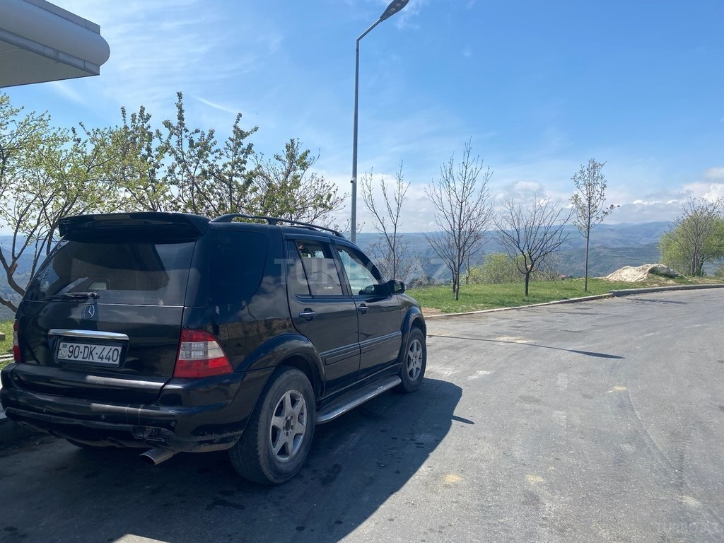 Mercedes ML 400 4MATIC, 4.0 L, 2004 il, 373 300 km Beyləqan almaq ...