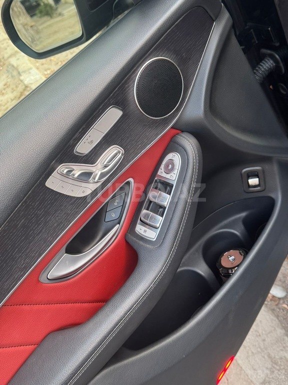 Mercedes GLC 300 4MATIC, 2.0 L, 2021 il, 68 000 km Bakı almaq - qiyməti ...