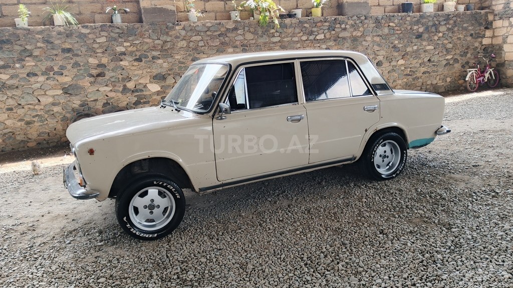 LADA (VAZ) 21013, 1.2 L, 1983 il, 27 000 km Şəmkir almaq - qiyməti 2 600 AZN - Turbo.Az