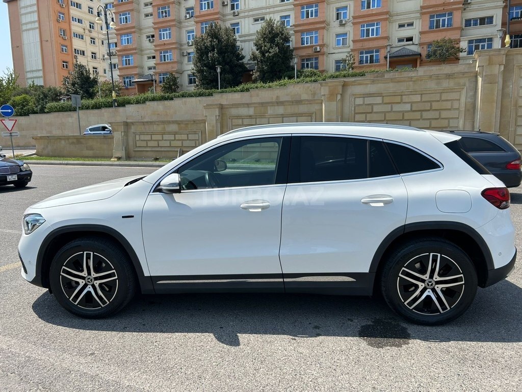 Mercedes GLA 250 e, 1.3 L, 2020 il, 145 000 km Bakı almaq - qiyməti 49 ...