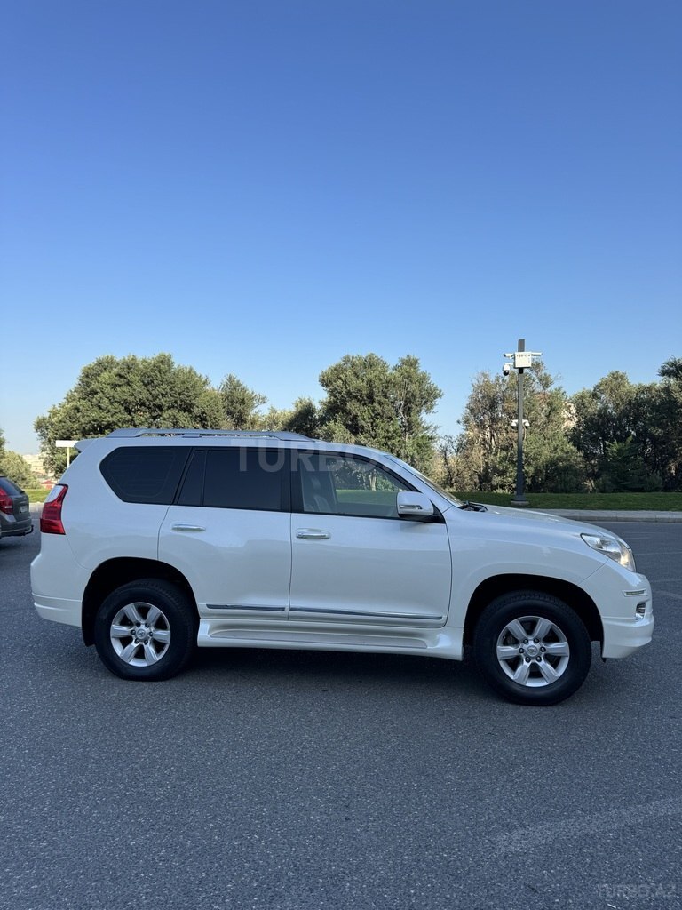 Toyota Land Cruiser Prado, 2.7 L, 2013 il, 168 000 km Bakı almaq ...