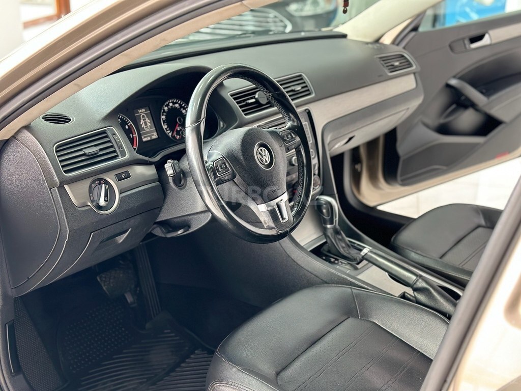 Volkswagen Passat (North America), 1.8 L, 2016 il, 210 000 km Bakı ...