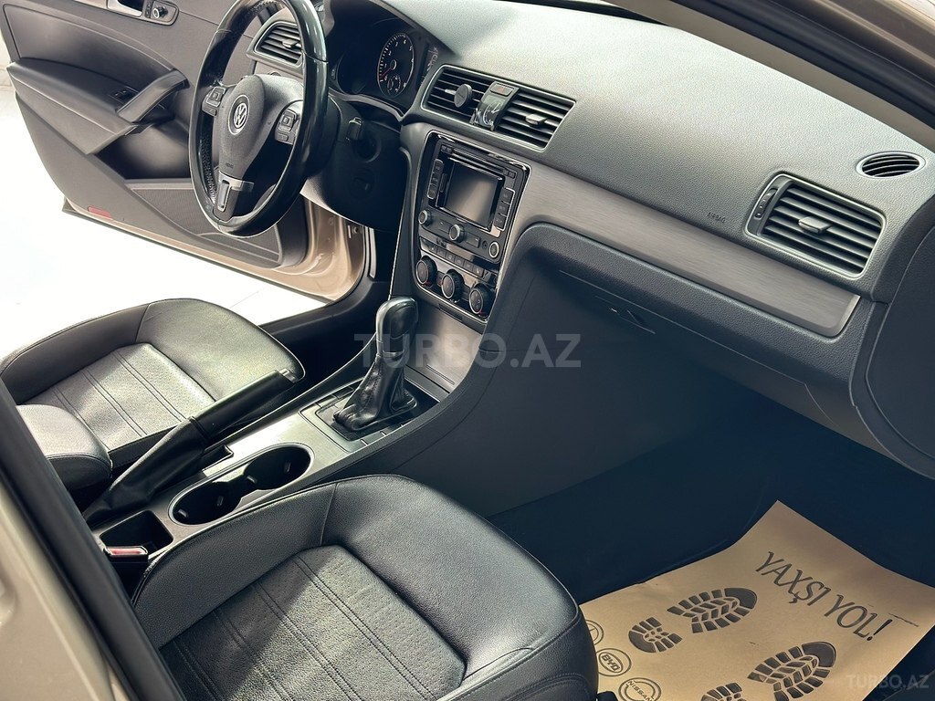 Volkswagen Passat (North America), 1.8 L, 2016 il, 210 000 km Bakı ...