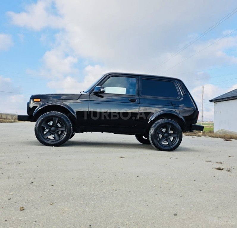 LADA (VAZ) Niva, 1.7 L, 2021 il, 10 500 km Bakı almaq - qiyməti 20 500 ...