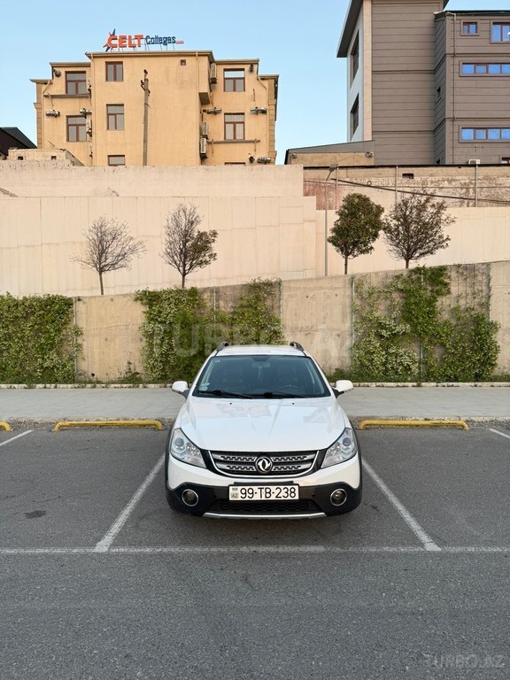 DongFeng H30 Cross, 1.6 L, 2015 il, 485 000 km Bakı almaq - qiyməti 10 ...