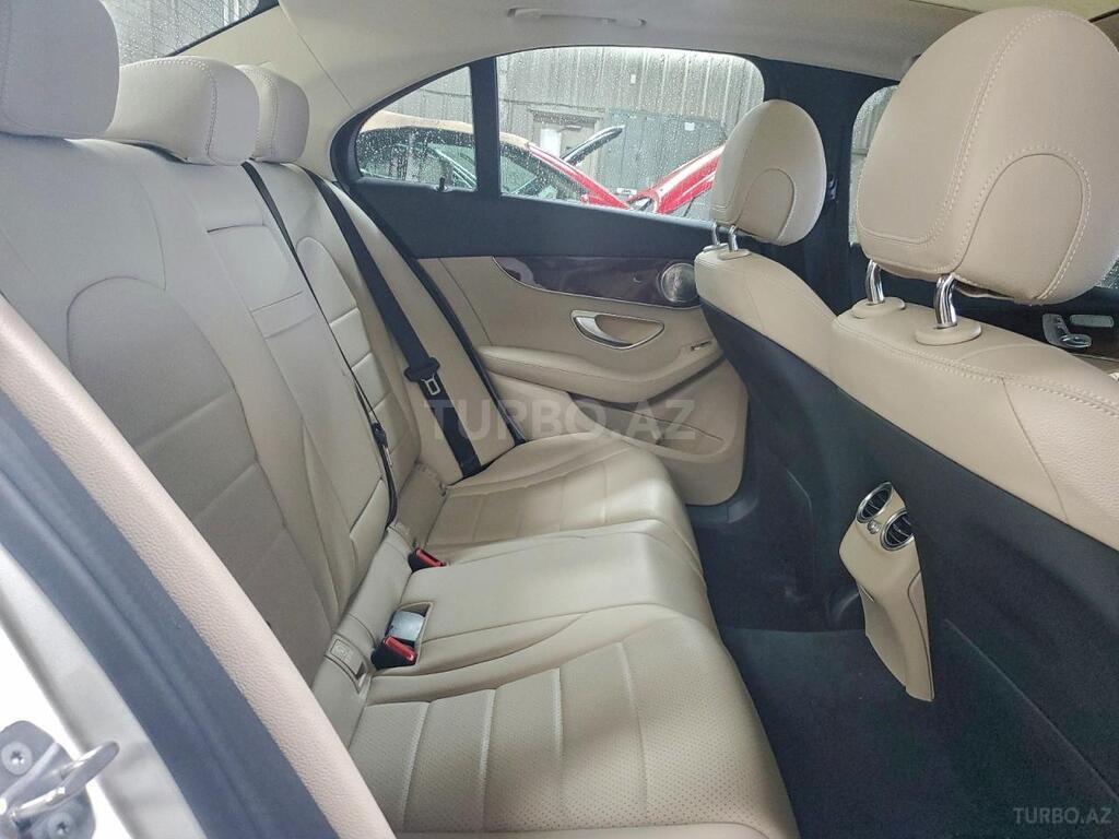 Mercedes C 300 4MATIC, 2.0 L, 2016 il, 88 001 km Bakı almaq - qiyməti ...