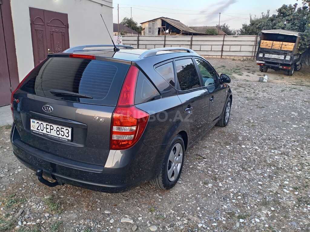 Kia Ceed SW, 1.4 L, 2008 il, 220 110 km Yevlax almaq - qiyməti 14 000 ...