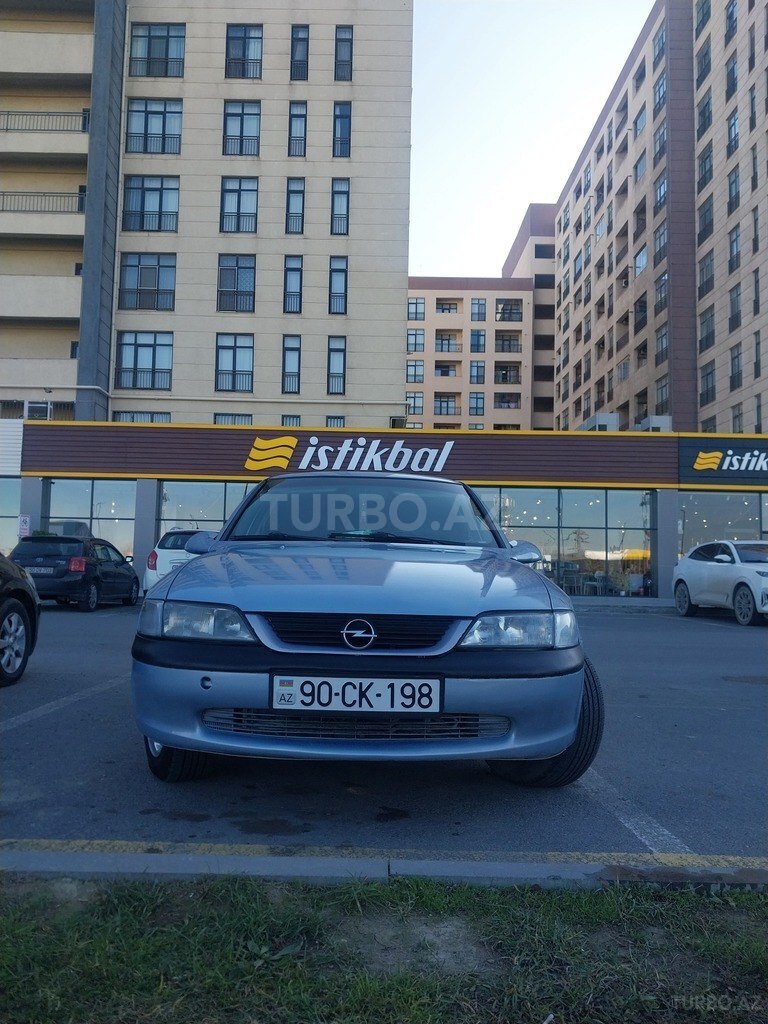 Opel Vectra, 1.8 L, 1997 il, 405 000 km Bakı almaq - qiyməti 6 000 AZN ...