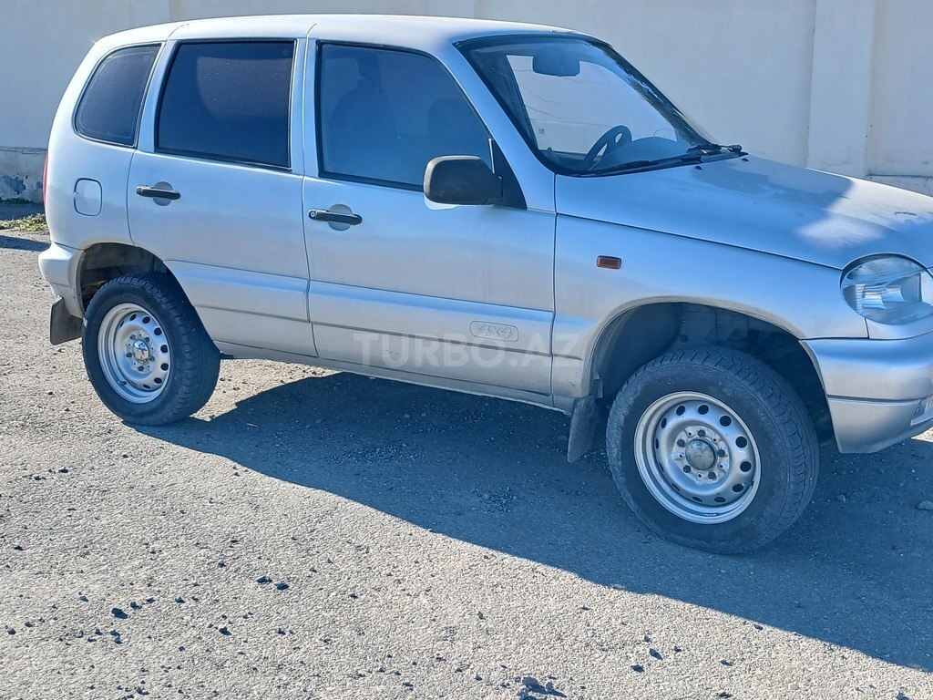 Купить Chevrolet Niva, 1.7 л, 2007 год, 379 581 км в Баку - цена 7 800 ...