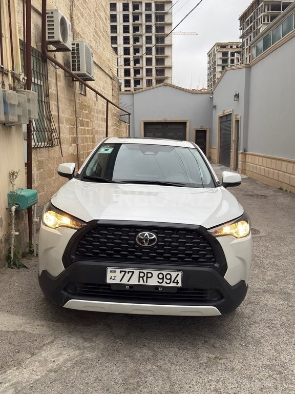 Toyota Corolla Cross, 2.0 L, 2025 il, 1 100 km Bakı almaq - qiyməti 39 ...