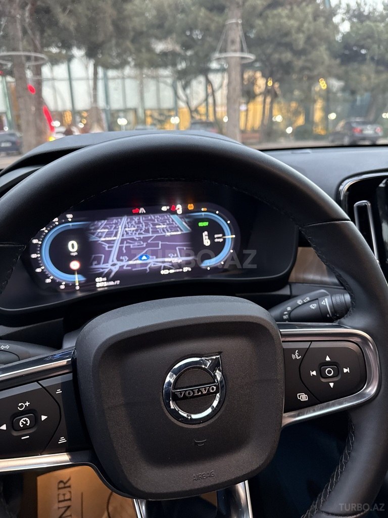 Volvo C40, 0.0 L, 2023 il, 20 000 km Bakı almaq - qiyməti 41 500 AZN ...