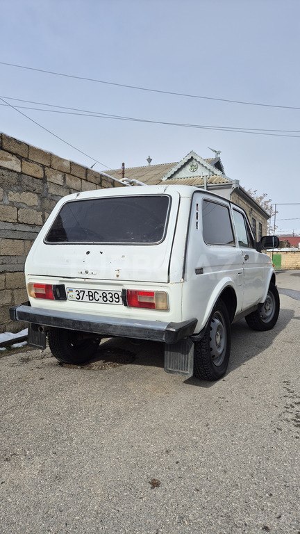 LADA (VAZ) Niva, 1.7 L, 1981 il, 228 000 km Qobustan almaq - qiyməti 3 ...