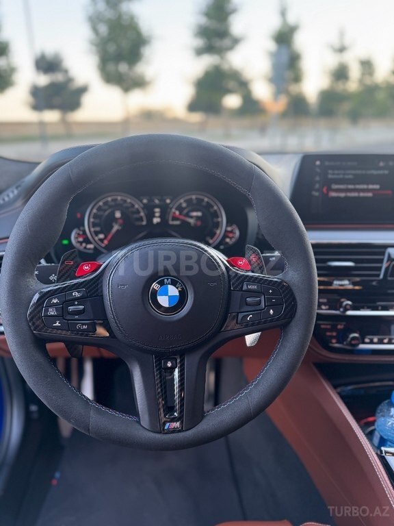 BMW M5, 4.4 L, 2018 il, 81 000 km Bakı almaq - qiyməti 77 900 USD ...